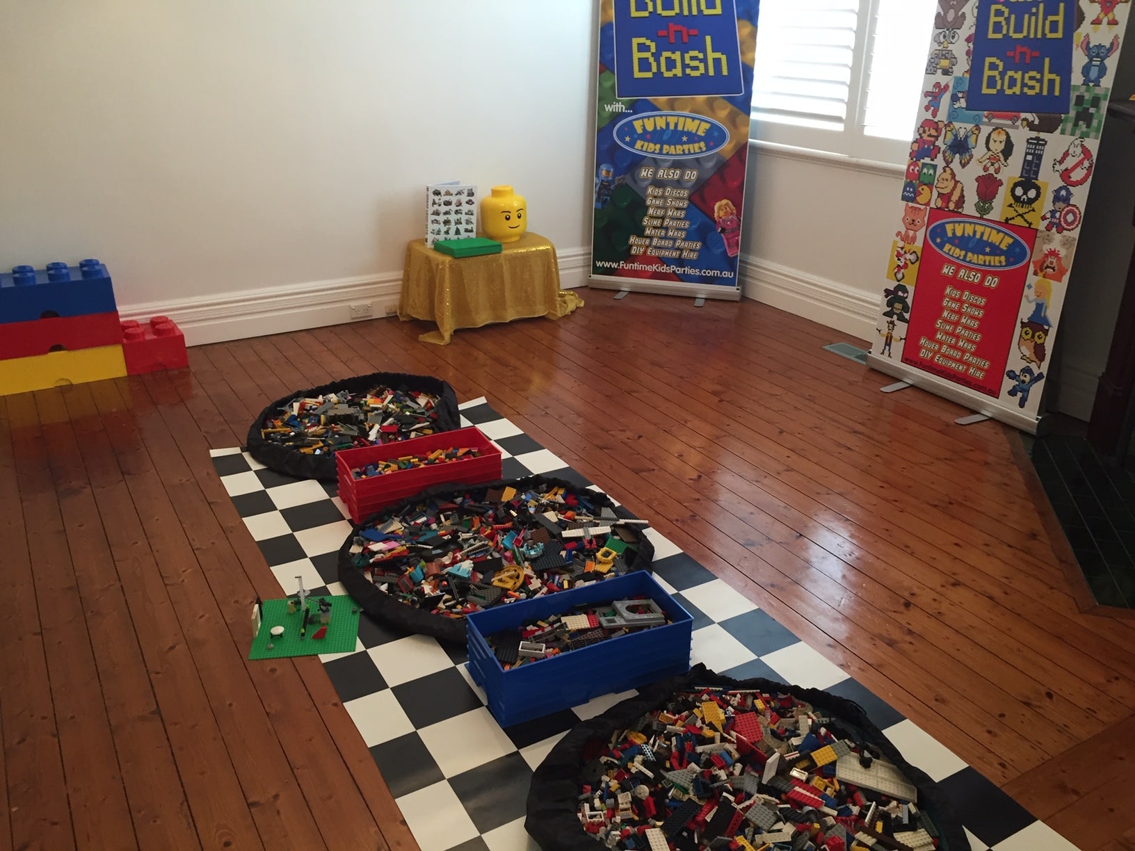 LEGO Build and Bash - Funtime Kids Parties