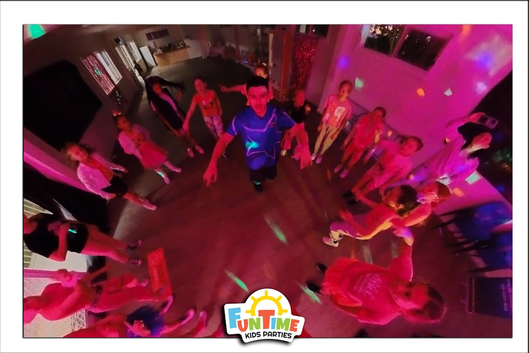 Disco Party - Funtime Kids Parties